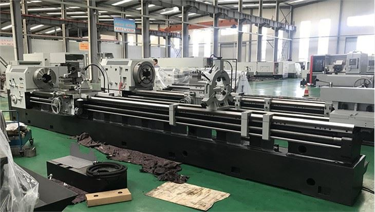 Torno con orificio de husillo grande del fabricante chino - Starfish